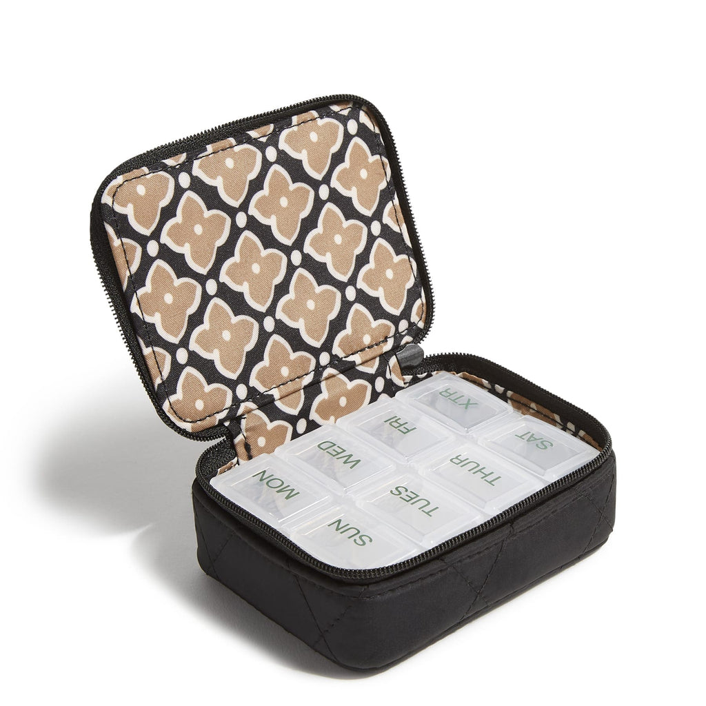 Outlet Essential Travel Pill Case – Vera Bradley Outlet Store